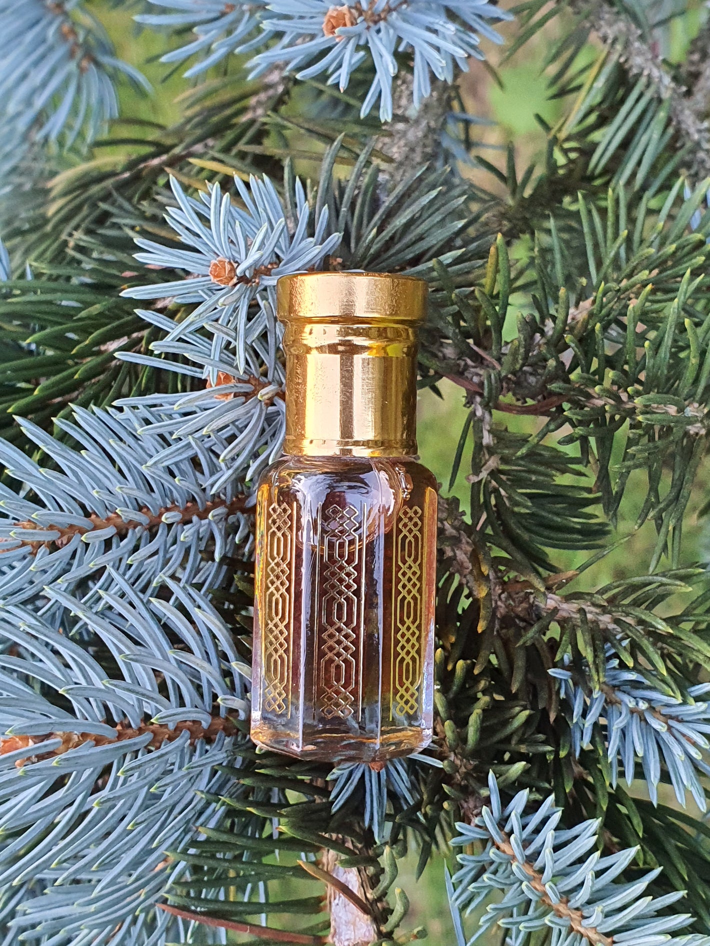 Essential Oud - Home Page